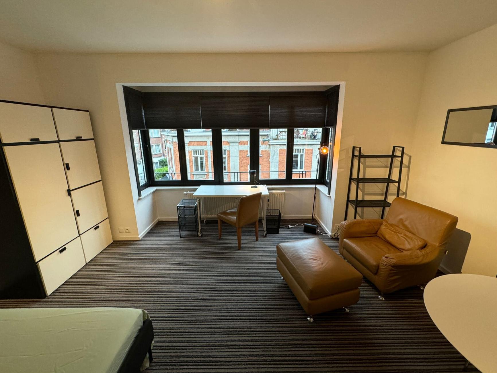 Kot 17 m² Avenue Jules de Trooz à Woluwe-Saint-Pierre